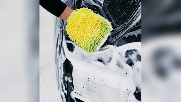 How To Remove Dirt And Grease Build-Up From Car Wash Mitts: Ultimate ...