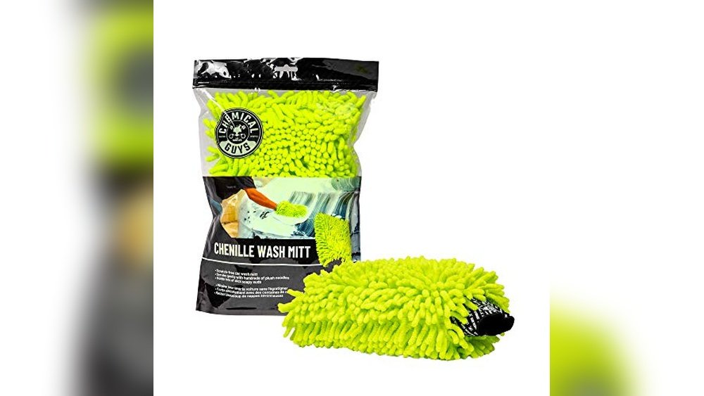 Chemical Guys Chenille Wash Mitt Review: Ultra-Soft & Scratch-Free ...